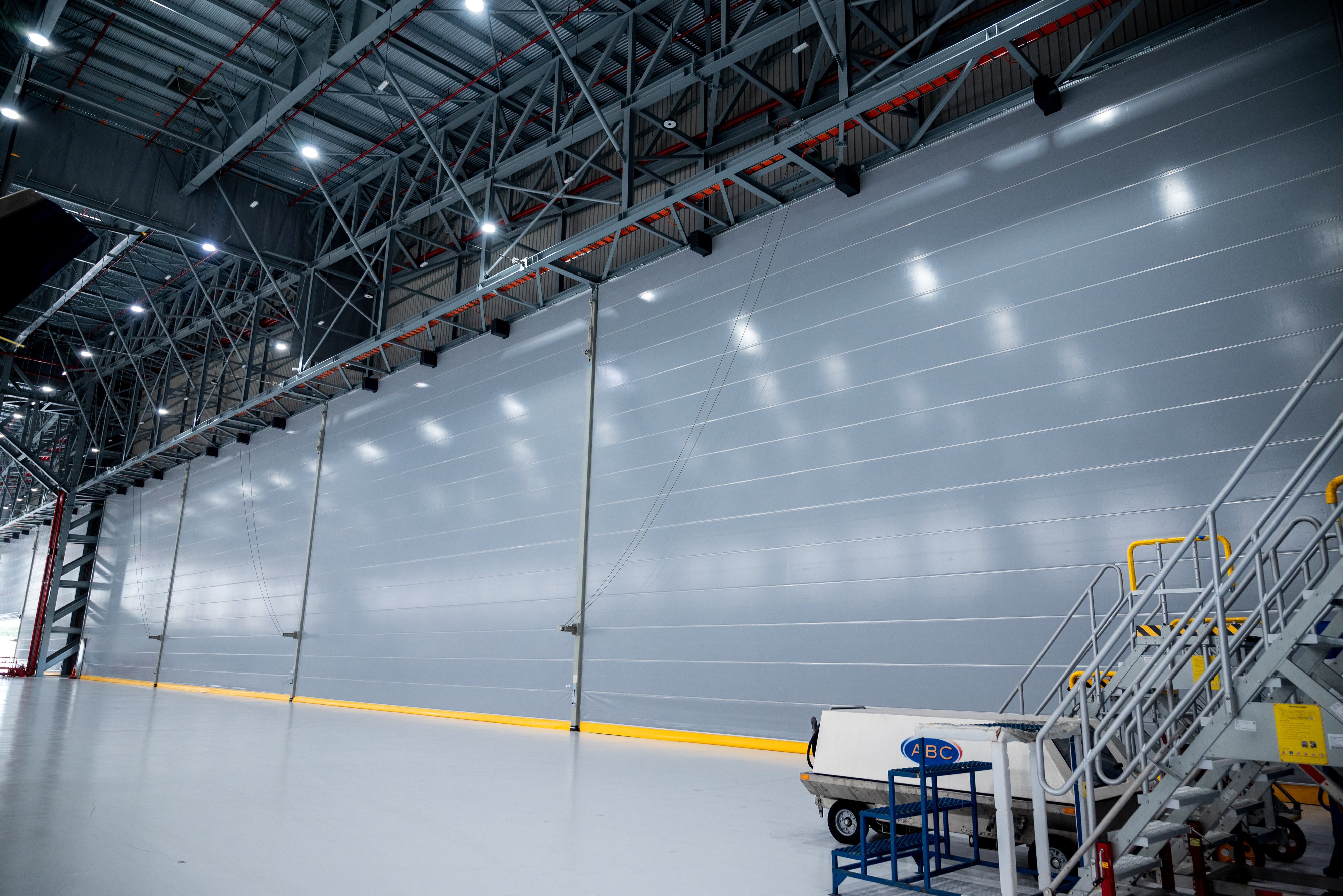 Hangar Doors | Champion Door